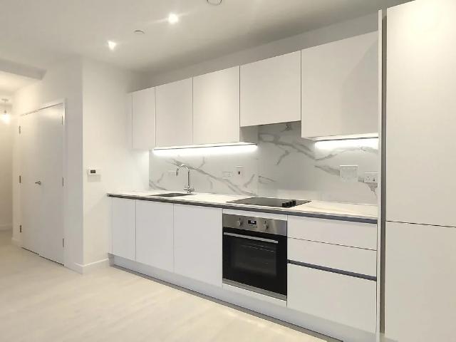 Apartment at The Mall, Greater London