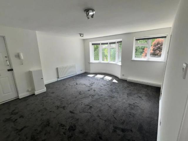 Apartment at The Avenue, Epsom and Ewell