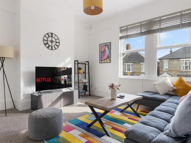 Apartment at The Avenue, Greater London
