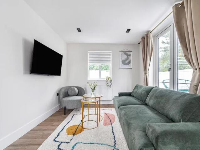 Apartment at The Avenue, Greater London