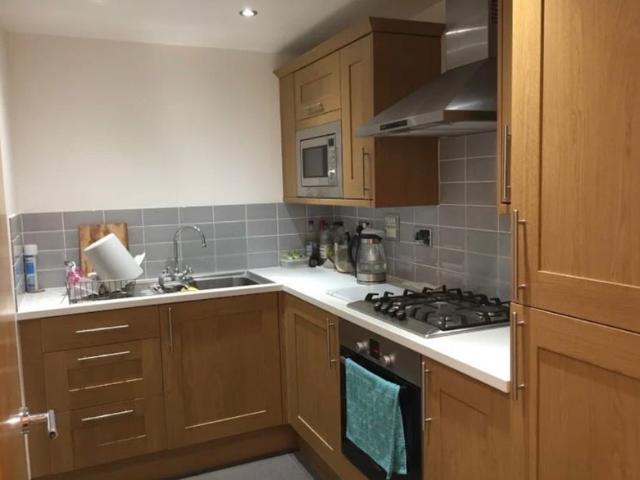 Apartment at The Avenue, Greater London