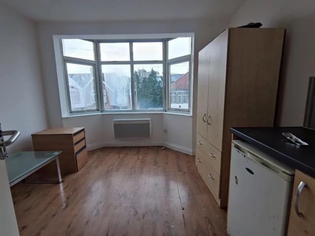 Apartment at The Avenue, Greater London