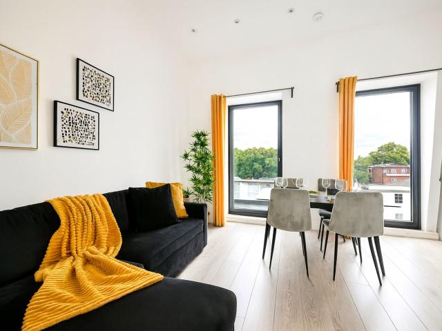 Apartment at The Broadway, Greater London