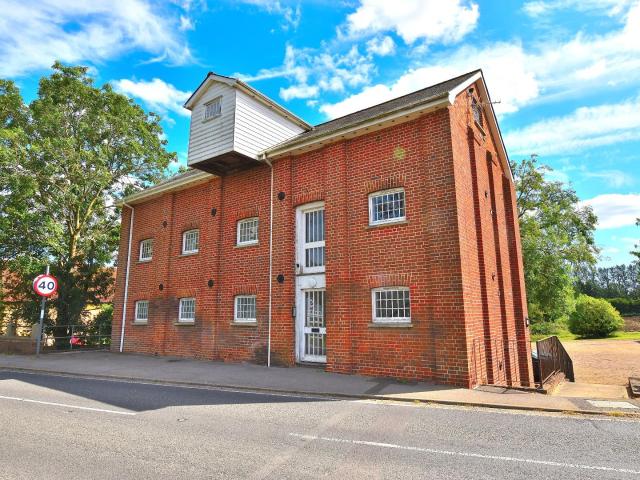 Apartment at The Broadway, Uttlesford