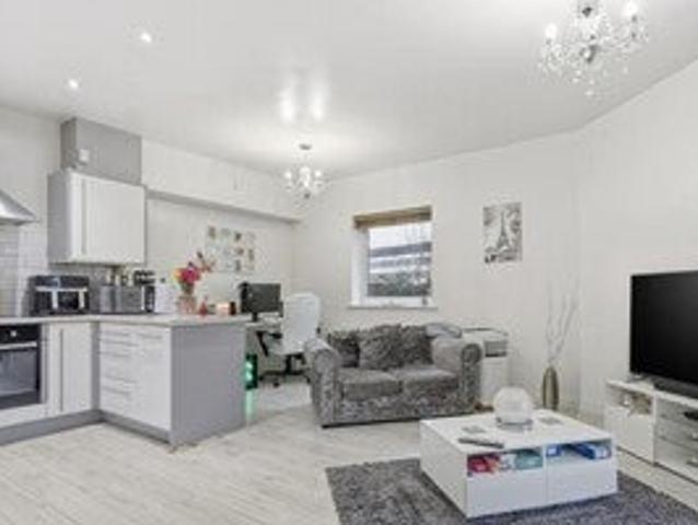 Apartment at The Cedars, Broxbourne