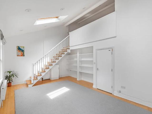 Apartment at The Chase, London