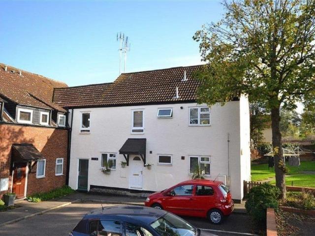 Apartment at The Chestnuts, Epping Forest