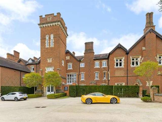 Apartment at The Courtyard, Welwyn Hatfield