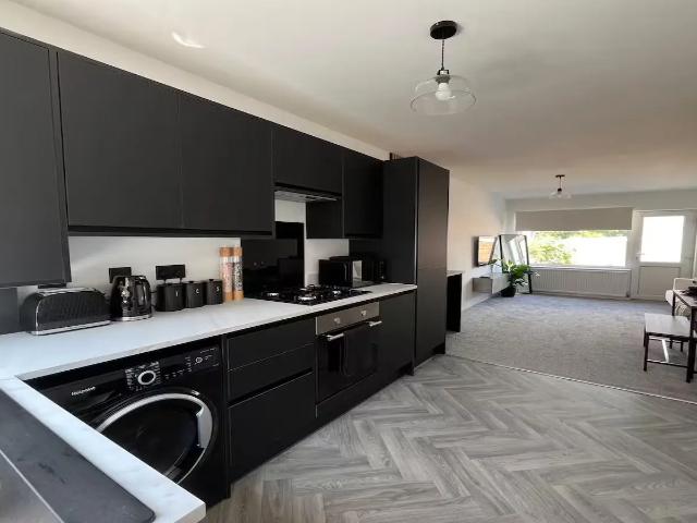 Apartment at The Crescent, Nottingham