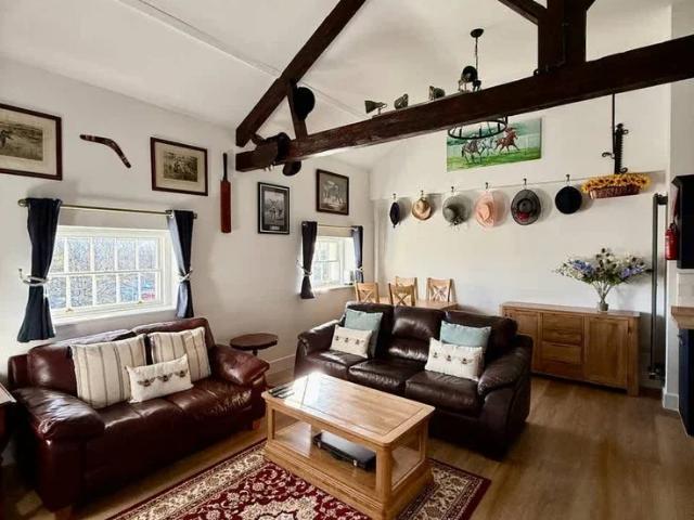 Apartment at The Crescent, Gloucester