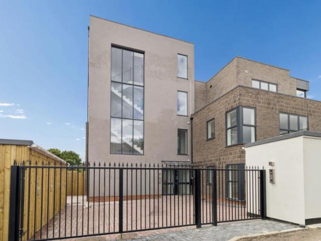 Apartment at The Gardens, Greater London