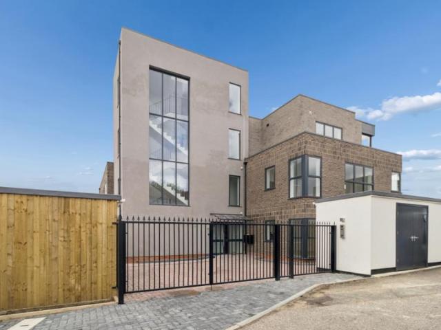 Apartment at The Gardens, Greater London