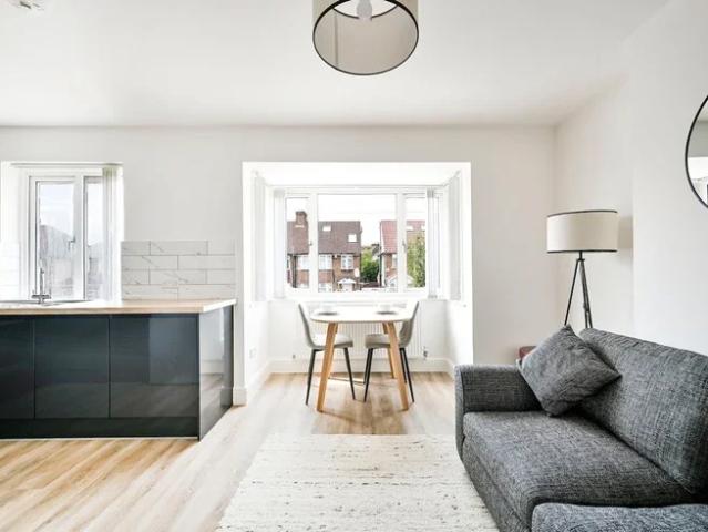 Apartment at The Greenway, Greater London