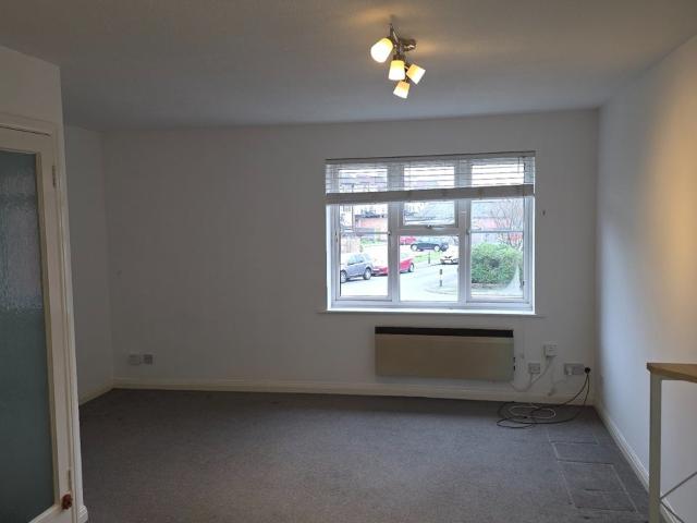 Apartment at The Greenway, Greater London