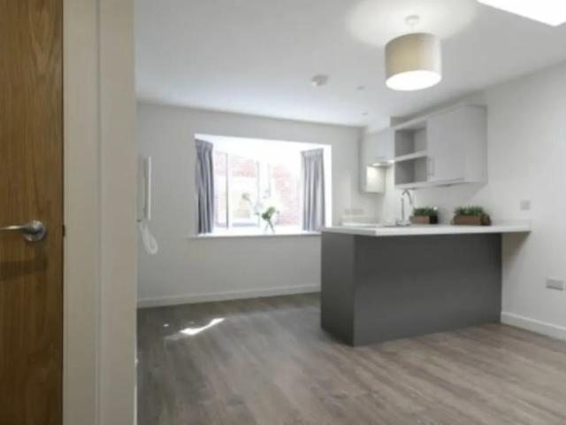 Apartment at The Hundred, Test Valley