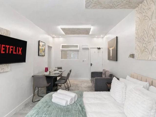 Apartment at The Hard, Portsmouth