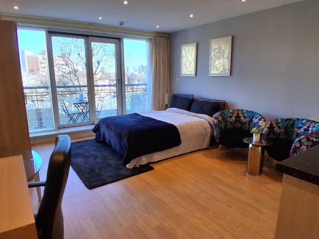 Apartment at The Hard, Portsmouth