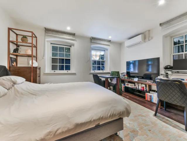 Apartment at The Highway, Greater London