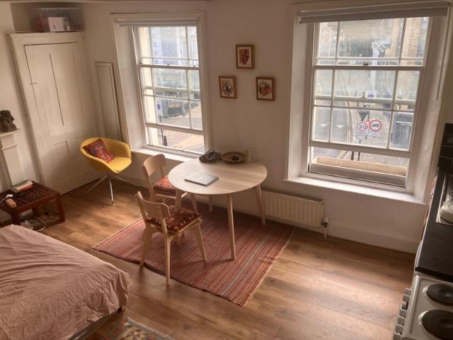 Apartment at The Pavilions Way, Greater London