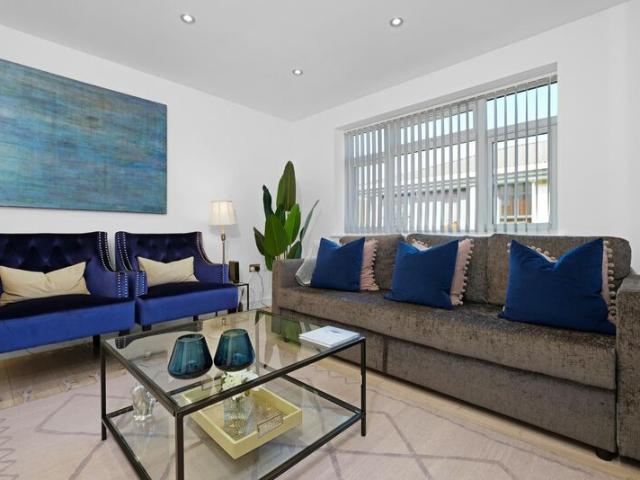 Apartment at The Runway, Greater London