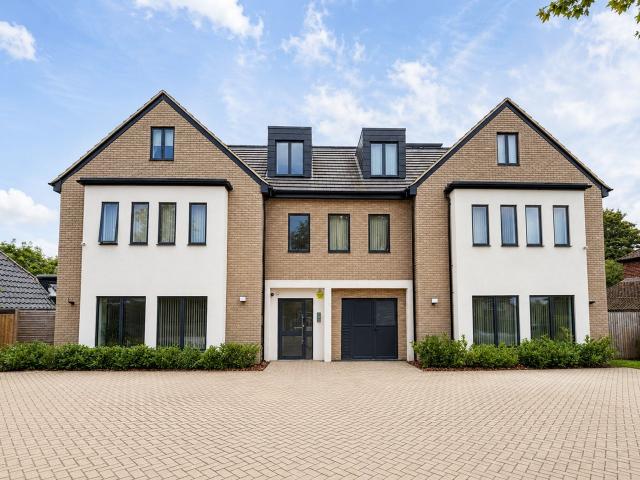 Apartment at The Ridge Way, Greater London