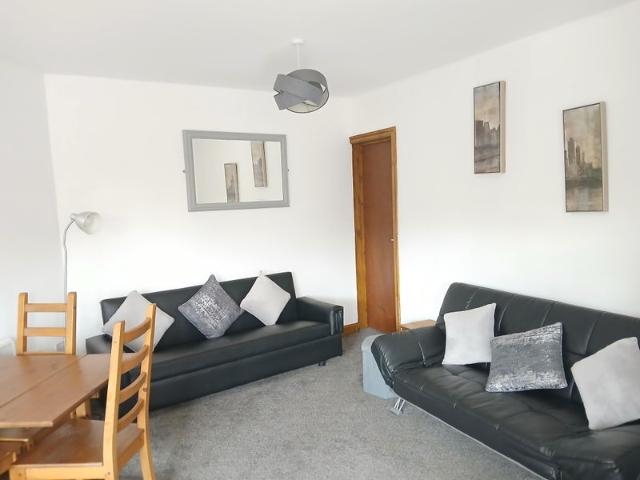 Apartment at The Roundway, Leicester