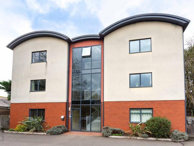 Apartment at The Straight Mile, Dinedor