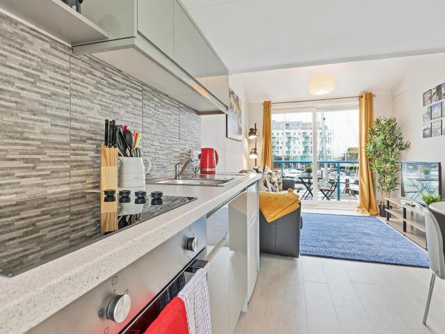 Apartment at The Strand, Roedean