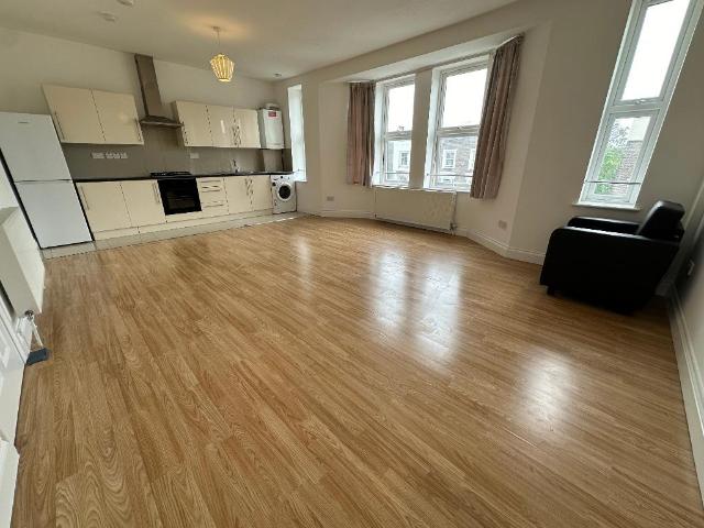 Apartment at The Vale/Uxbridge Road, Greater London
