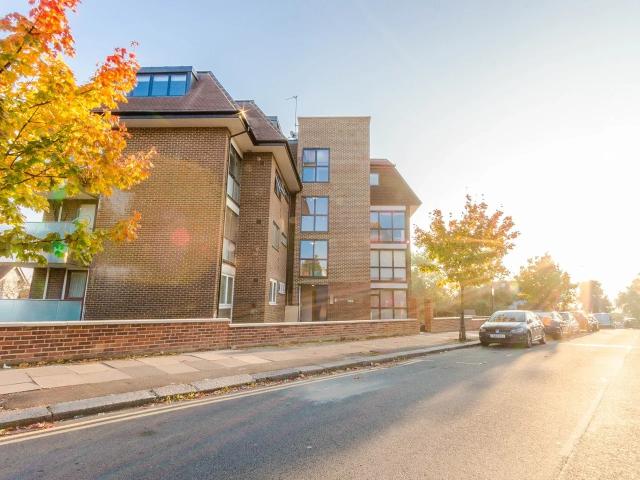 Apartment at The Vale, Greater London