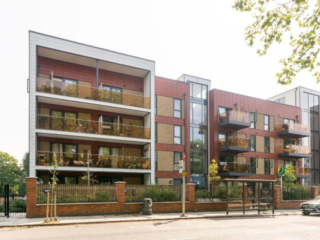 Apartment at The Vale, Greater London