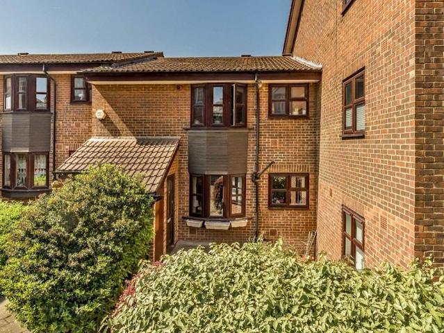 Apartment at Theatre Street, Greater London