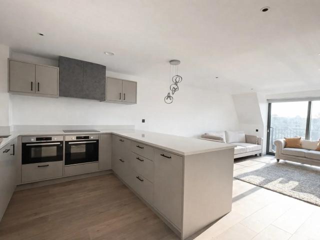 Apartment at Theobald Street, Hertsmere