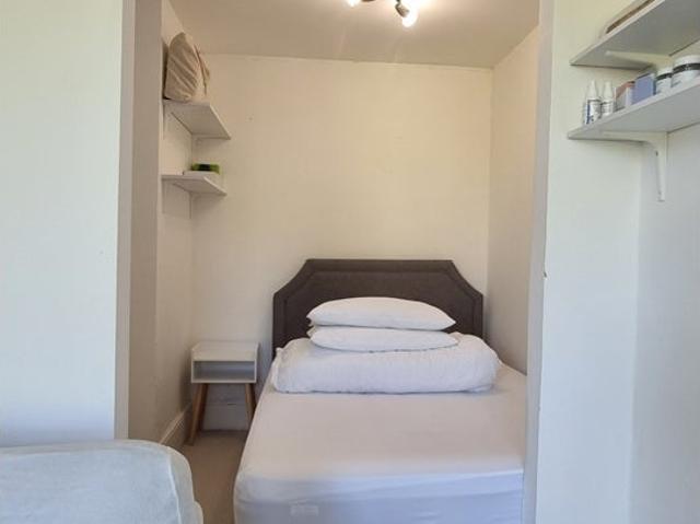 Apartment at Thicket Road, Greater London