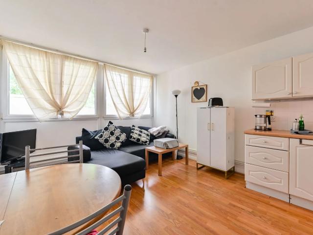 Apartment at Thomas Baines Road, Greater London