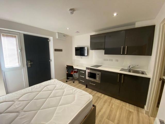 Apartment at Thomas Lewis Way, Southampton