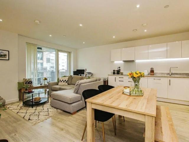 Apartment at Thomas Road, Greater London