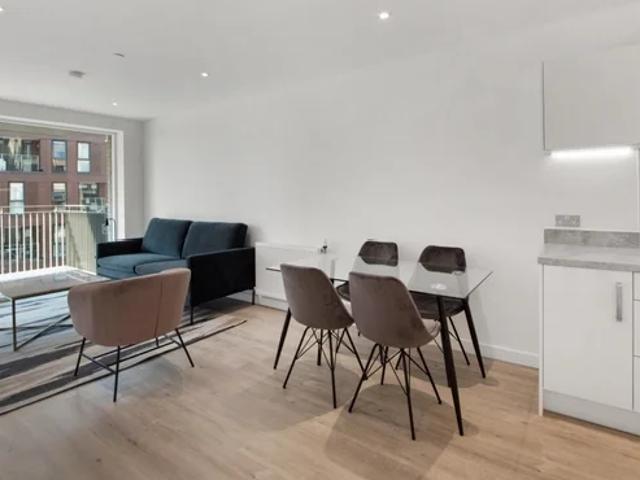 Apartment at Thomas Road, Greater London