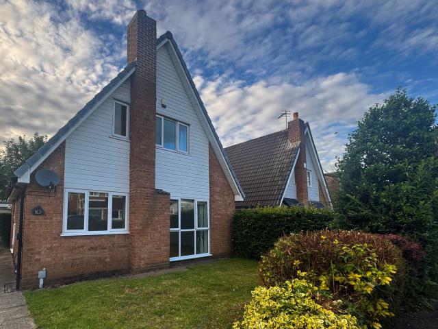 Apartment at Thompson Avenue, Culcheth