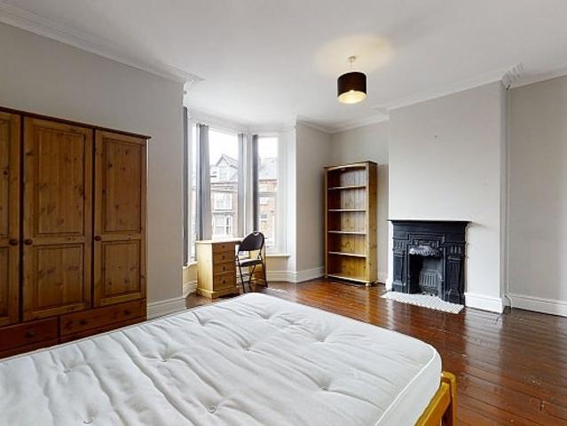 Apartment at Thompson Road, Sheffield