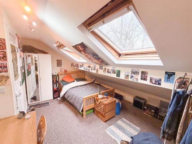 Apartment at Thompson Road, Sheffield