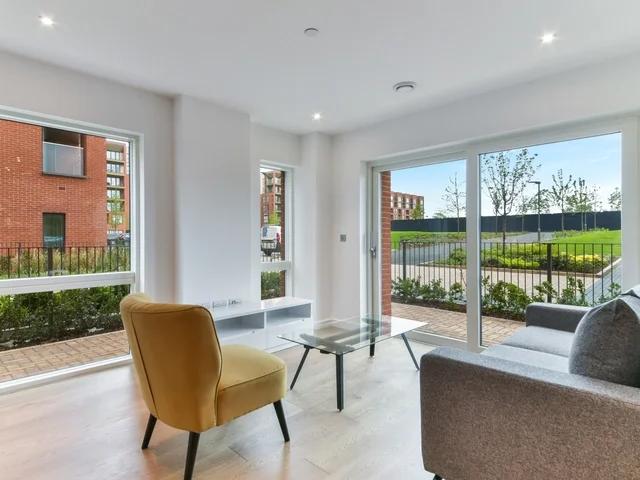 Apartment at Thonrey Close, Greater London