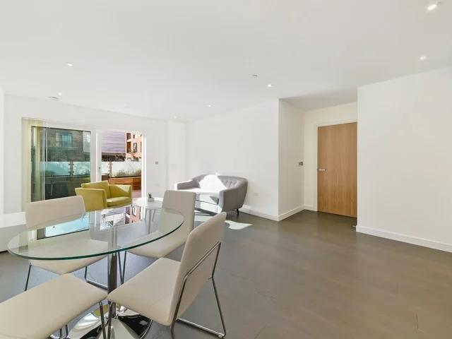 Apartment at Thonrey Close, Greater London