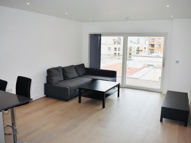 Apartment at Thonrey Close, Greater London