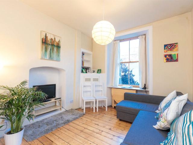 Apartment at Thorntree Street, City of Edinburgh