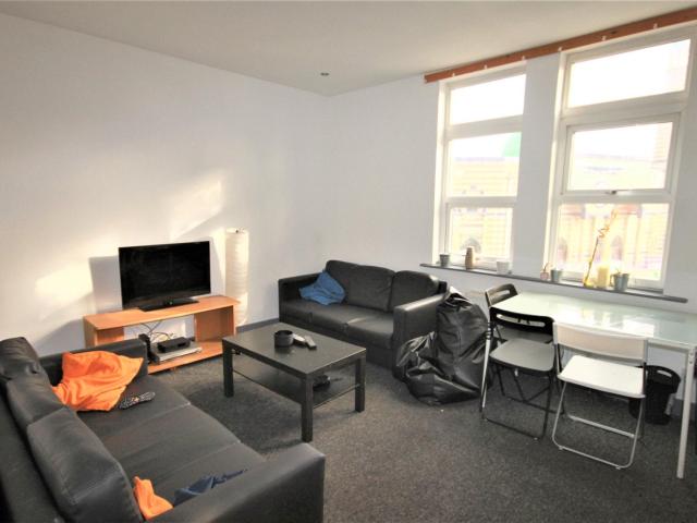 Apartment at Thornville Avenue, Leeds