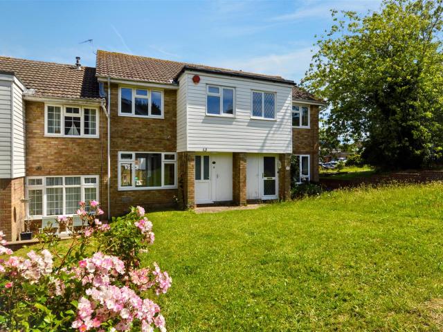 Apartment at Thornwood Close, Eastbourne
