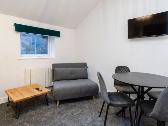 Apartment at Thorne Road, Doncaster