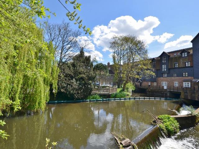 Apartment at Thorney Mill Road, Greater London