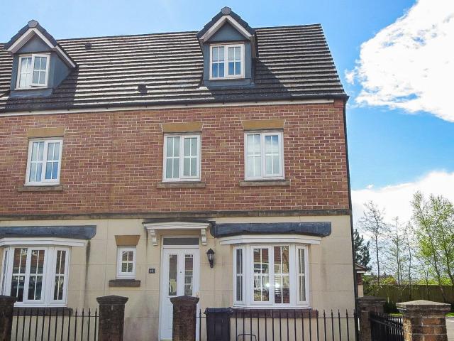 Apartment at Threipland Drive, Cardiff